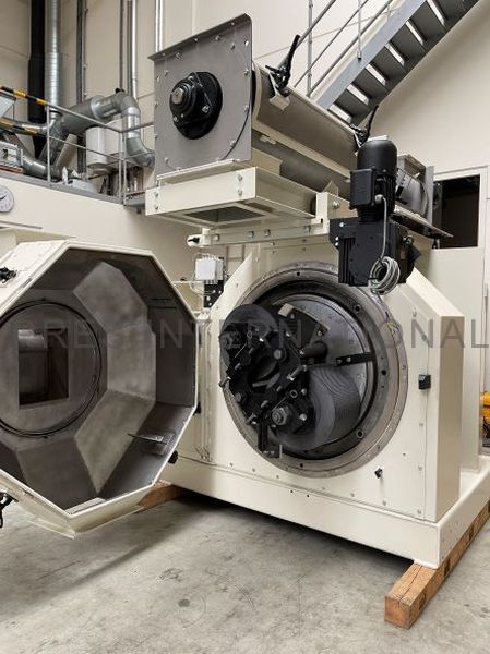 Pellet Press Van Aarsen C900-275